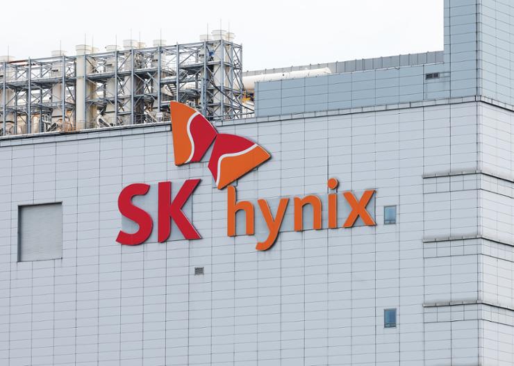 SK hynix focuses on advanced HBM chips
