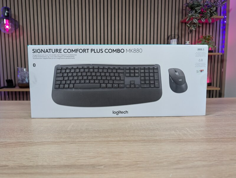 Logitech Signature Comfort Plus MK880 Combo